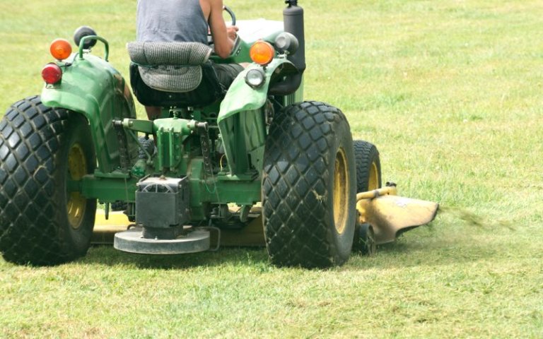 4 Different Types of Ride On Mowers – Buy Cement Mixers – Concrete ...